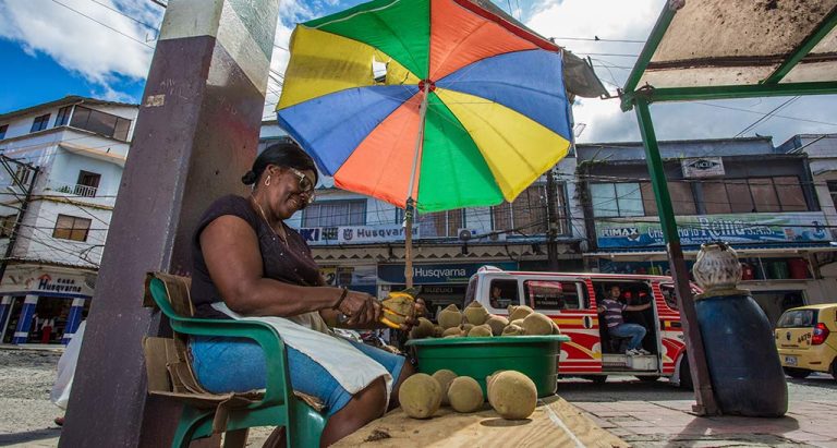 La economía solidaria y la inclusión financiera en Colombia - Fundación ...